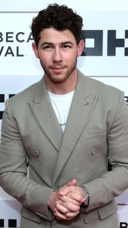 Nick Jonas Height: How Tall Is the Popular Singer? - The Caring Girl